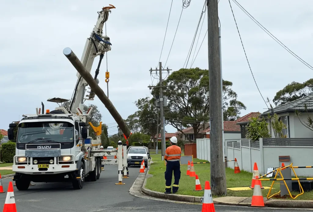 Power Pole Replacement Perth | Private Power Pole Installation And Repairs